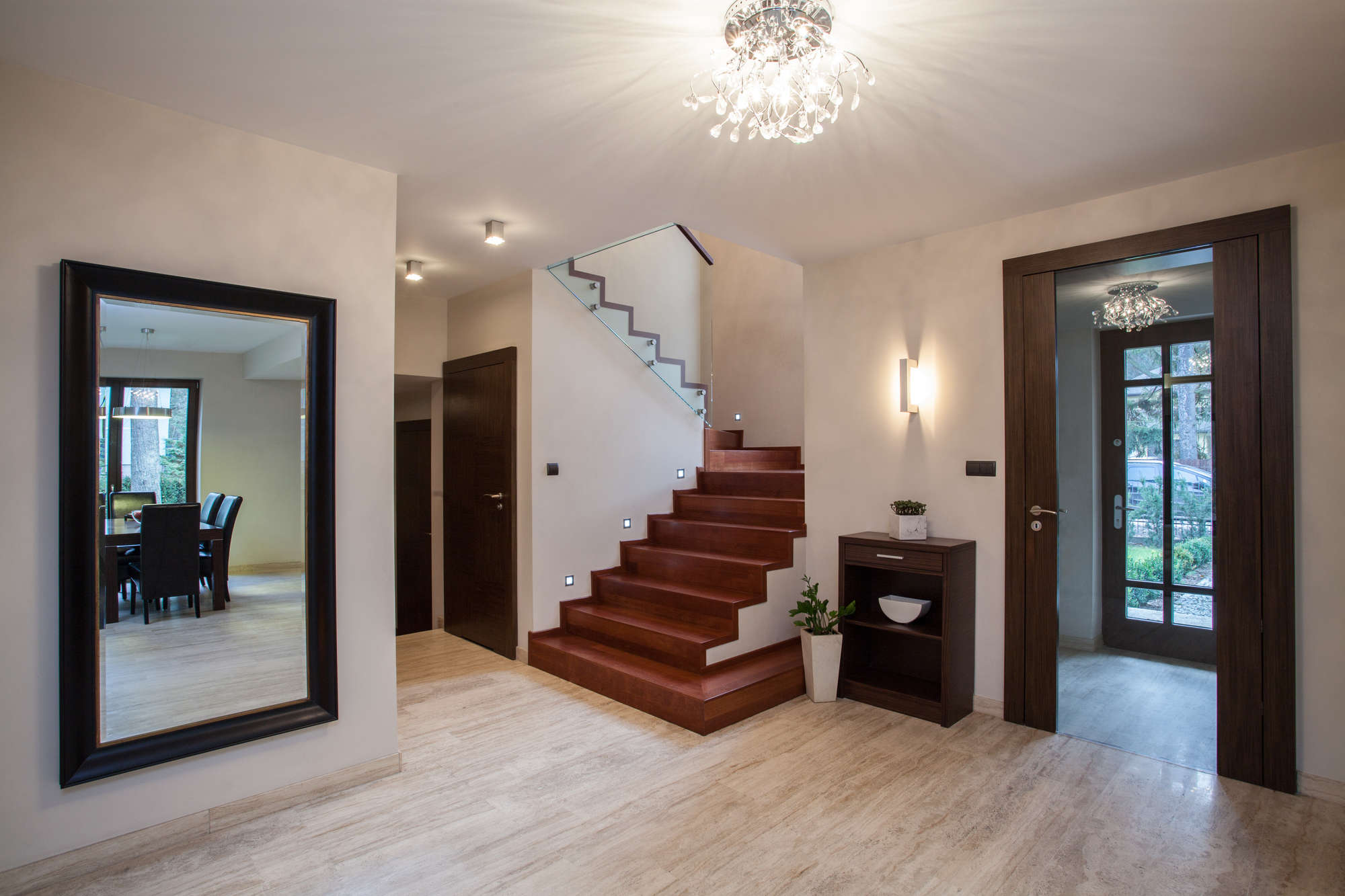 How to Decorate an Empty Space in a Living Room? - Make your Home a Retreat